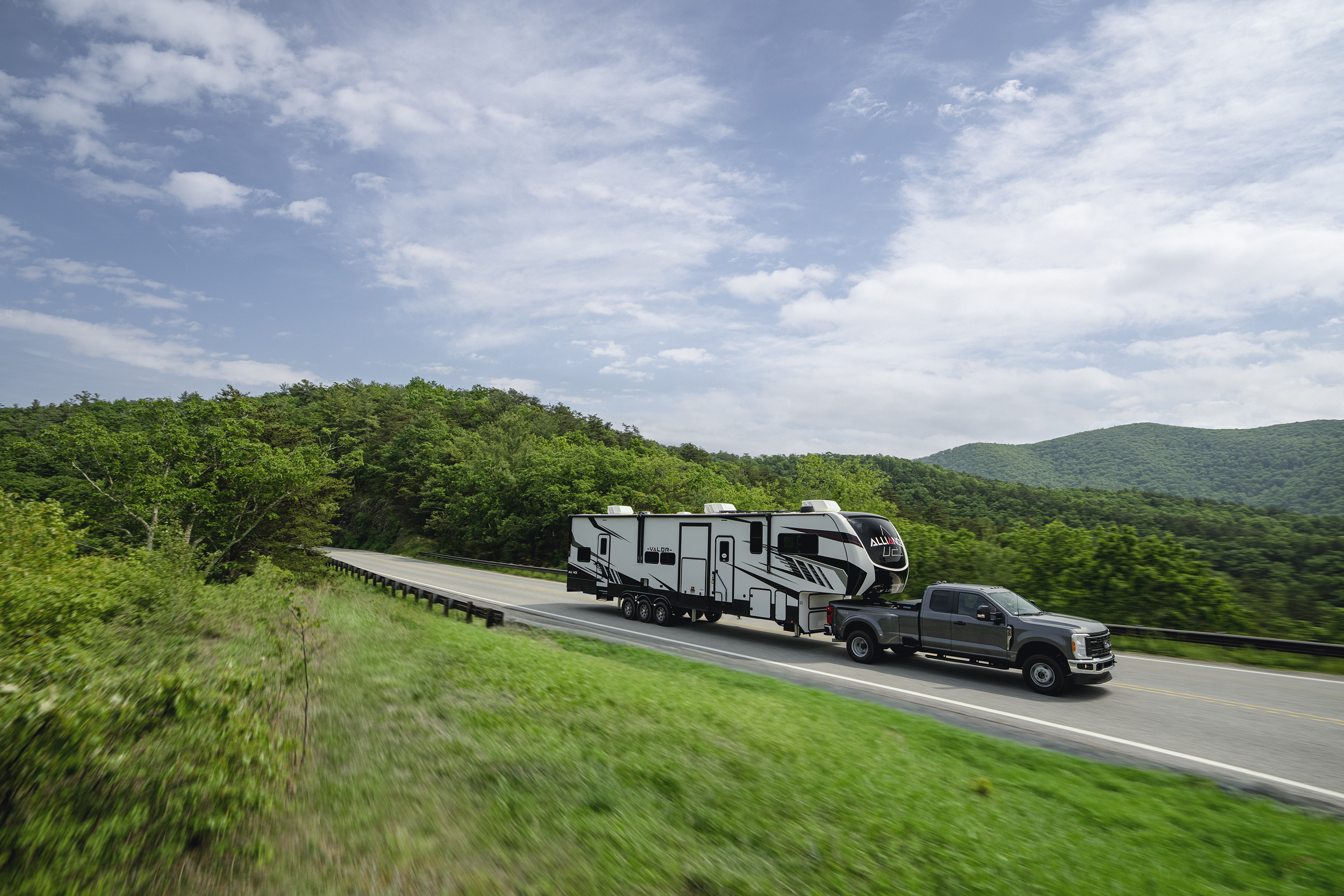 New 2025 Grand Design Solitude 310GK Fifth Wheel at General RV | Birch ...